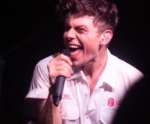 Chaz Cardigan - Ton an